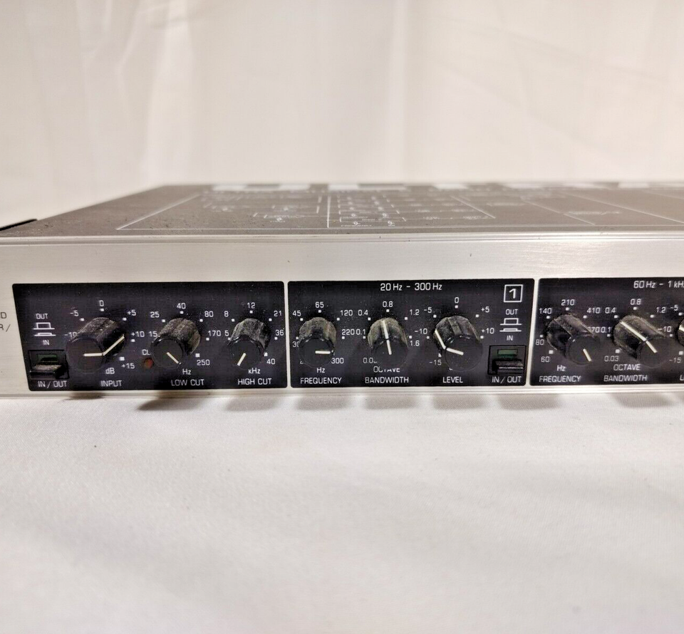 Behringer Ultra-Q 5-Band Parametric Equalizer (PEQ 2000) | eBay