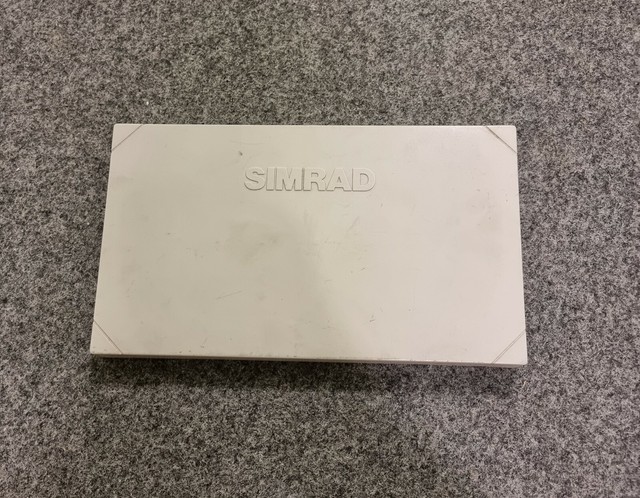 Simrad CP32 and Eq32 Chartplotter Fishfinder for sale online | eBay