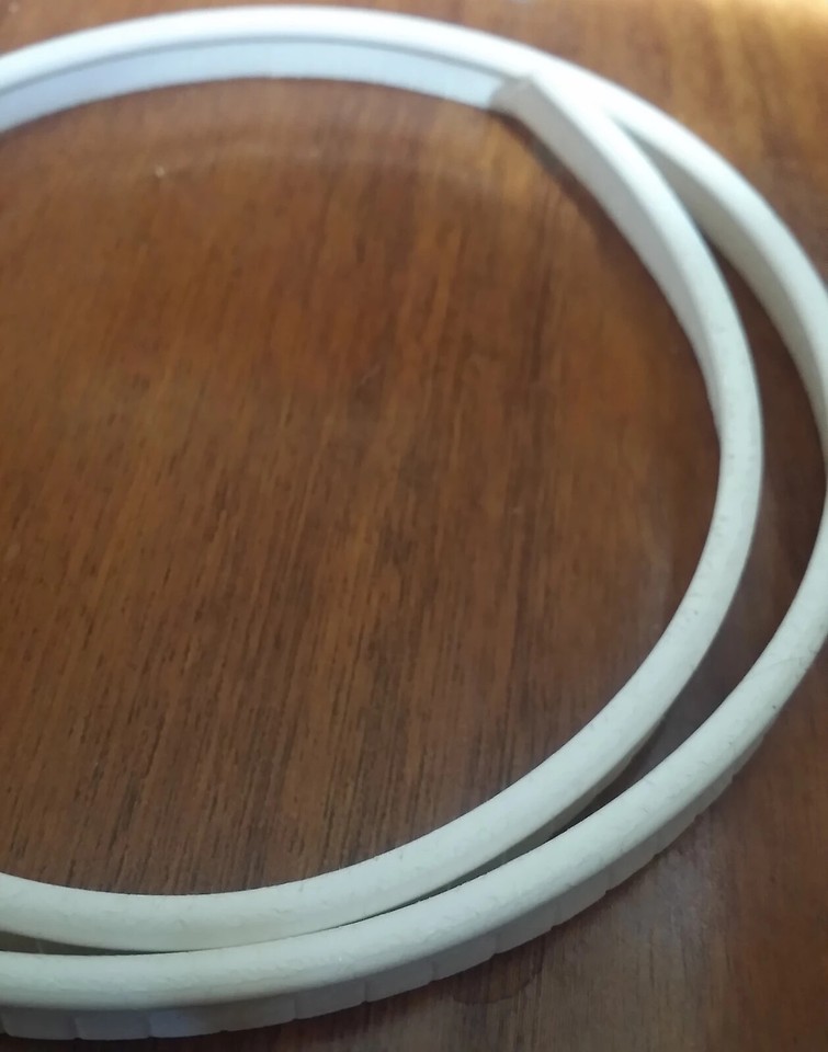 White Piping/Trim For Amp or Speaker Cabinet / 5 Feet | eBay