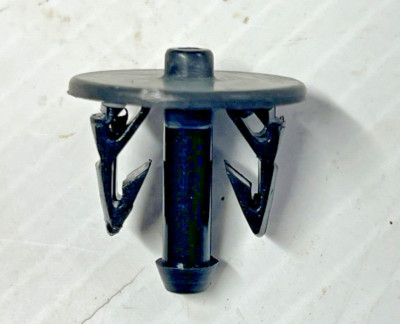 Evinrude Johnson 18 20 25 + HP Tell Tale Tattle Nipple Spray 1968-1973 ...