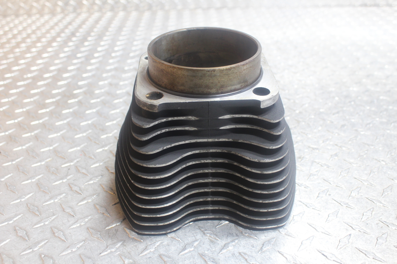 harley-davidson OEM ENGINE MOTOR PISTON CYLINDERS BLOCK JUG 17458-07 | eBay