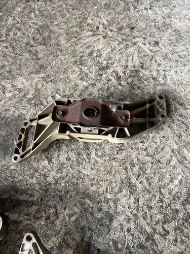 FORD TERRITORY SX SY SY2 4 SPEED AUTO GEARBOX MOUNT CROSS MEMBER ...