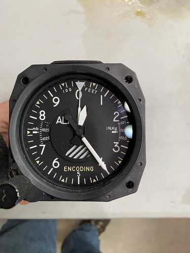 Bendix/King KEA 130A Encoding Altimeter P/N: 066-03064-0005 SERIAL ...
