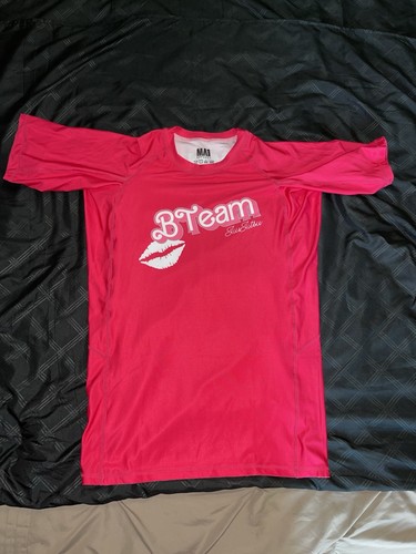 MA1 Apparel B Team Jiu Jitsu Rash Guard 2XL Barbie Pink Lips Craig ...