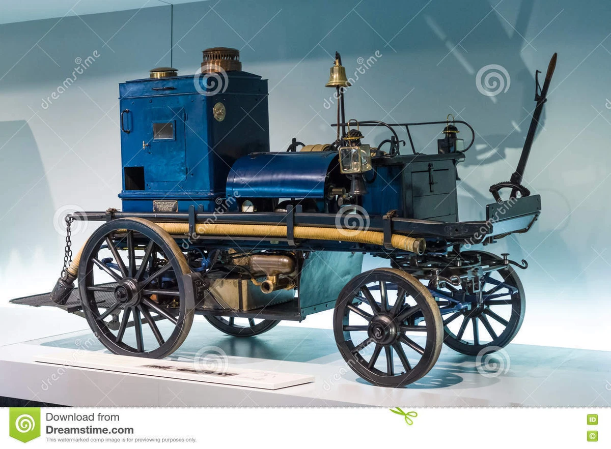 Daimler Engine Model