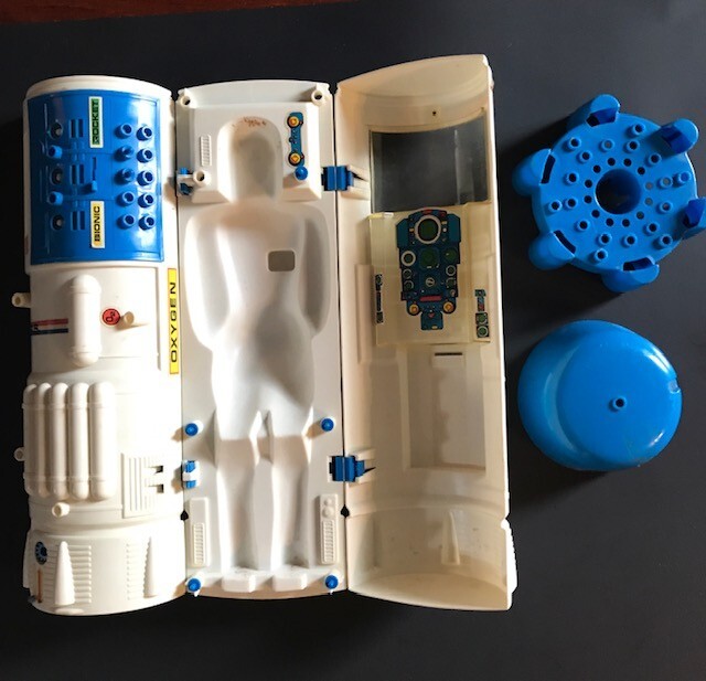 Vintage Kenner 1975 Six Million Dollar Man Figure and Bionic Lab Rocket ...