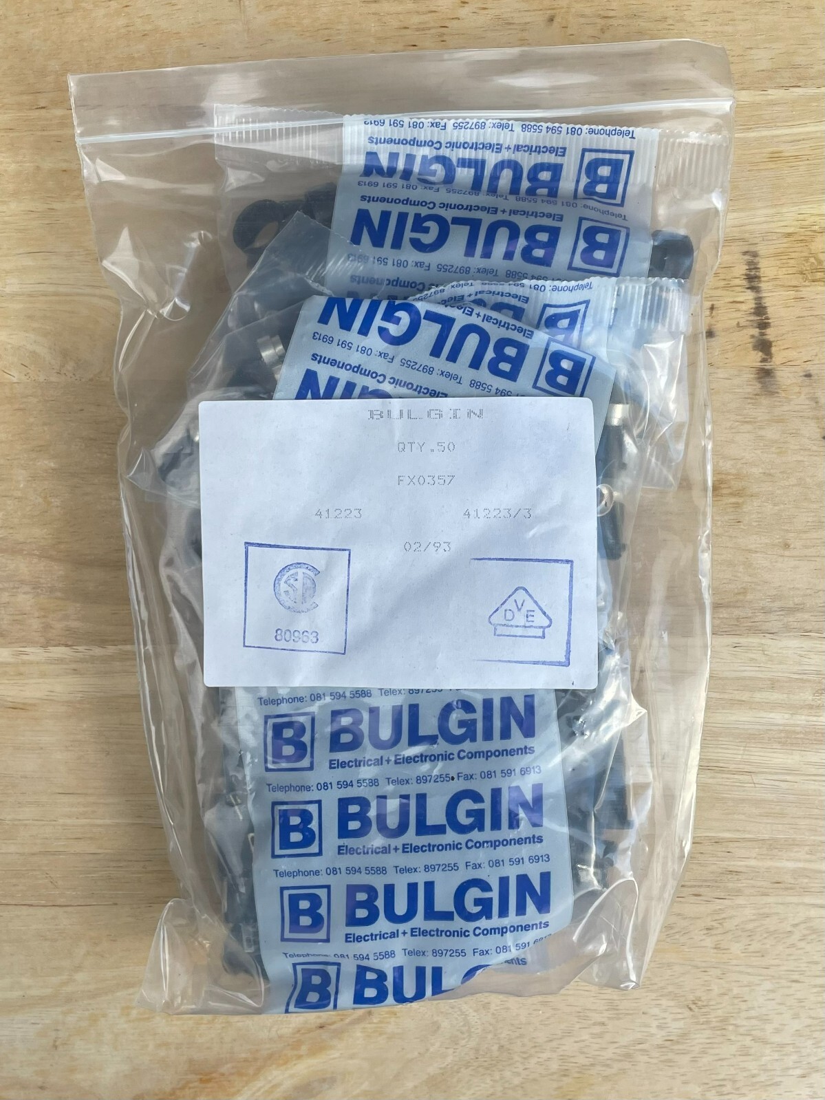 BULGIN fuse holder quick release Trade Pack | eBay UK