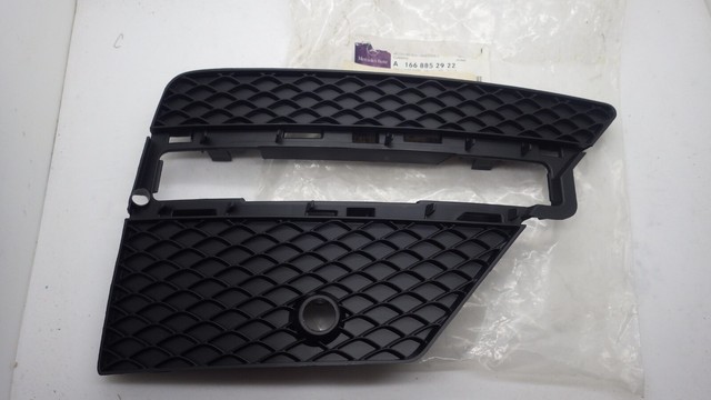Genuine Mercedes-Benz Ml W166 AMG Front Bumper Lower Grill Right ...