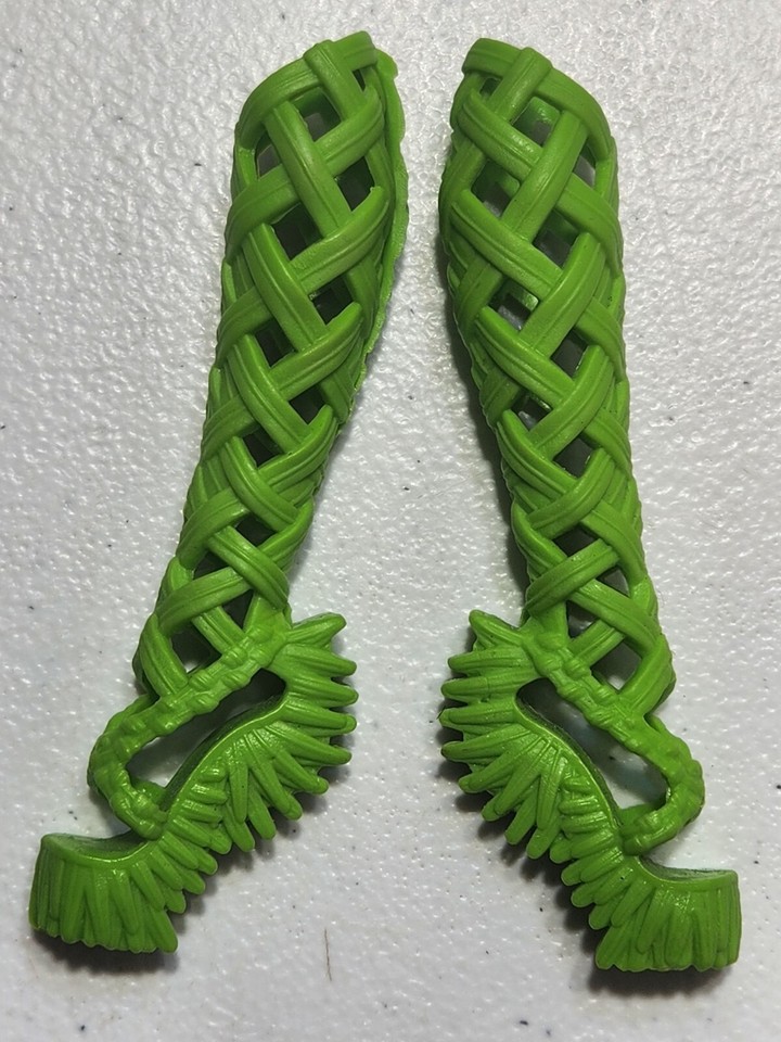Monster High Boo Stdents Batsy Replacment Green Knee High Heels | eBay