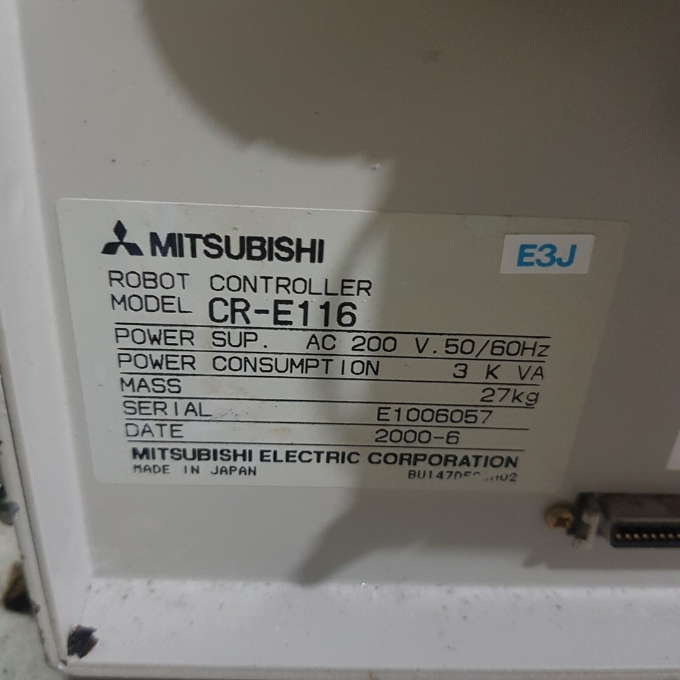 Mitsubishi Melfa Controller CR-E116 And TEACH PENDANT P6TB-TE | eBay