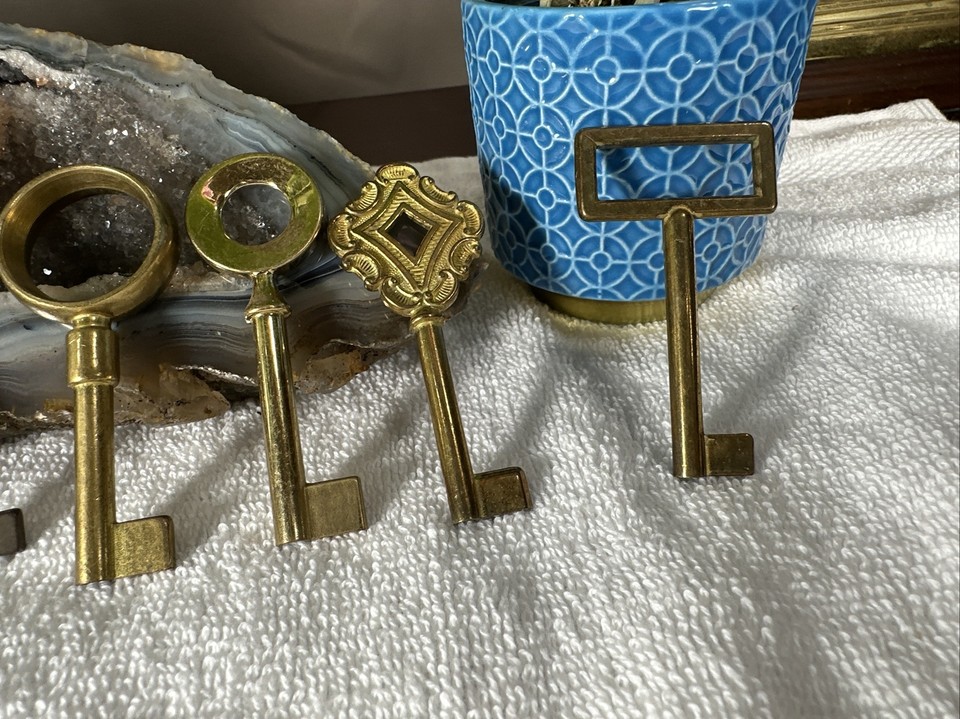 LOT Of 8 Vintage Uncut Metal Skeleton Key Blanks & Barrel Key Blanks ...