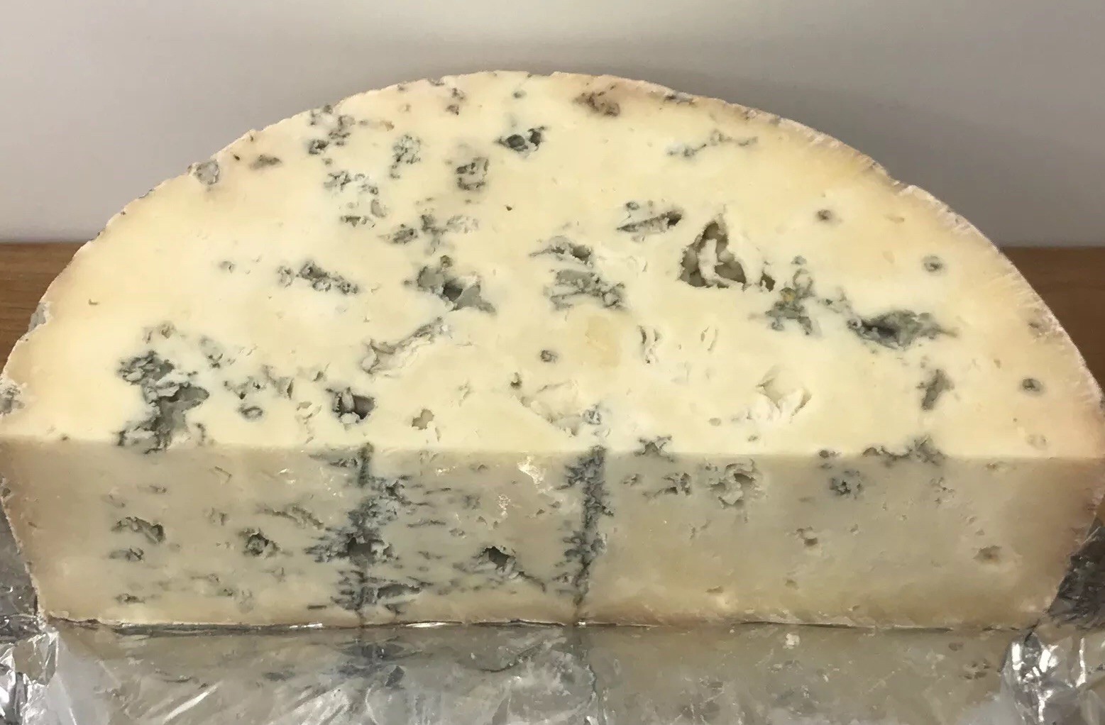 Lanark Blue Raw Sheep Milk Cheese Scottish Blue Cheese 2 Pieces 2 X ...