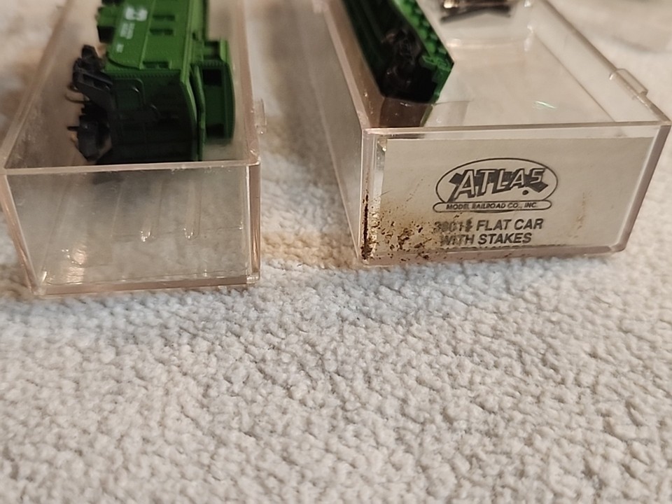 (BN2) Lot of 2 Atlas N Scale Burlington Northern BN Ore Car Stakes ...