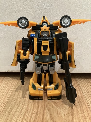 Transformers Reveal The Shield Bumblebee w/ MGS-04 Upgrade Kit ...