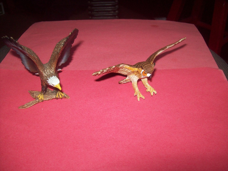 LOT OF TWO SCHLEICH GERMANY BIRDS EAGLE AND OWL FIGURES | eBay