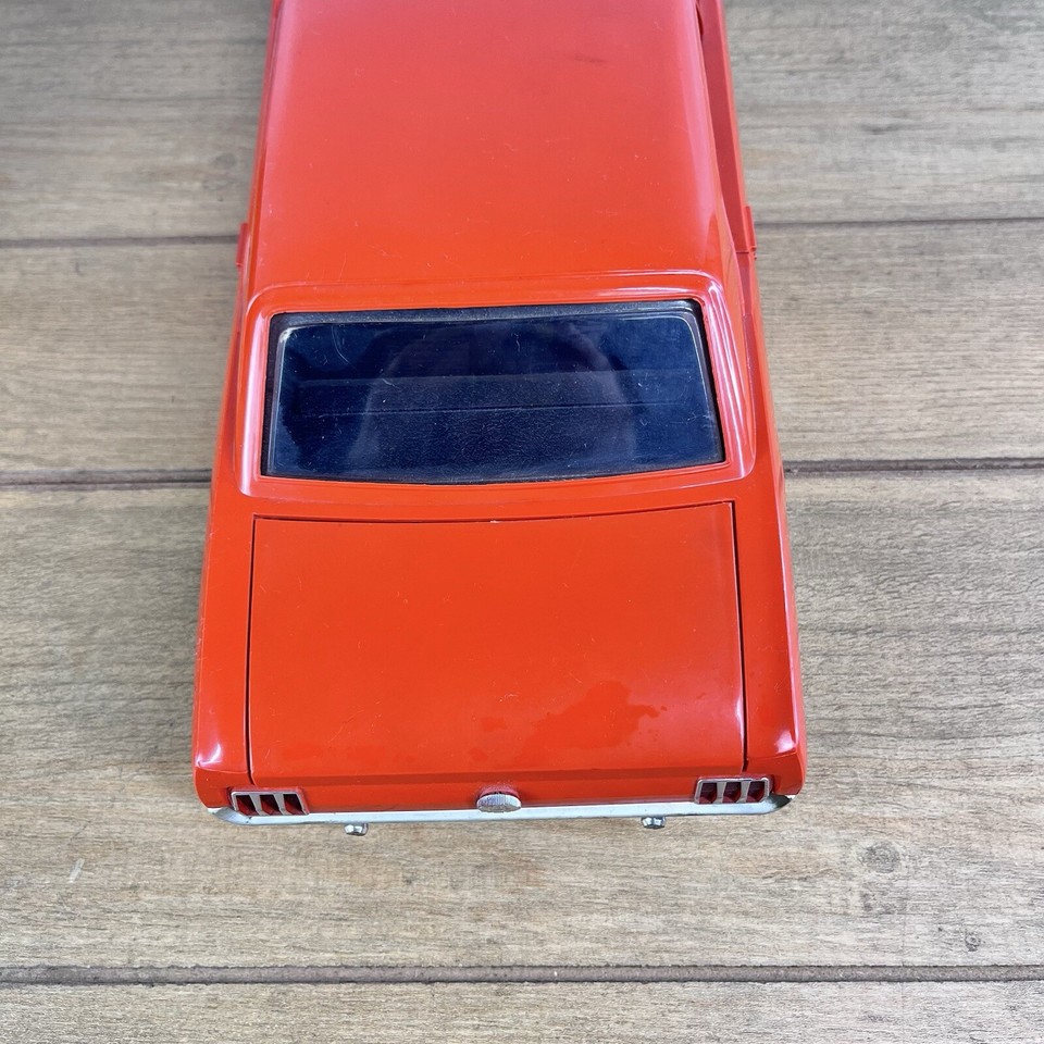 VTG AMF Wen-Mac HTF Orange Motorized 1966 Ford Mustang GT 16" w ...
