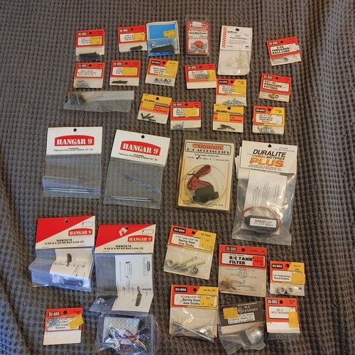 Lot of 31 NOS Radio Control Airplane Parts - R/C Servo Arms Bolts Nuts ...