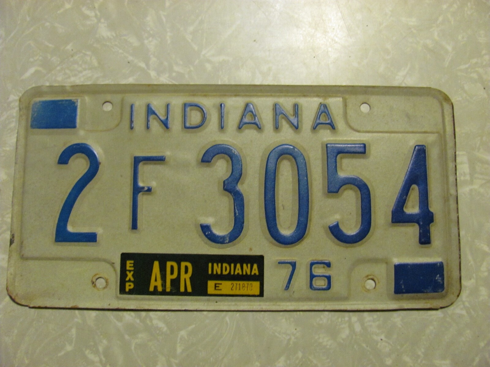1975 INDIANA passenger LICENSE PLATE original paint FREE SHIPPING ...