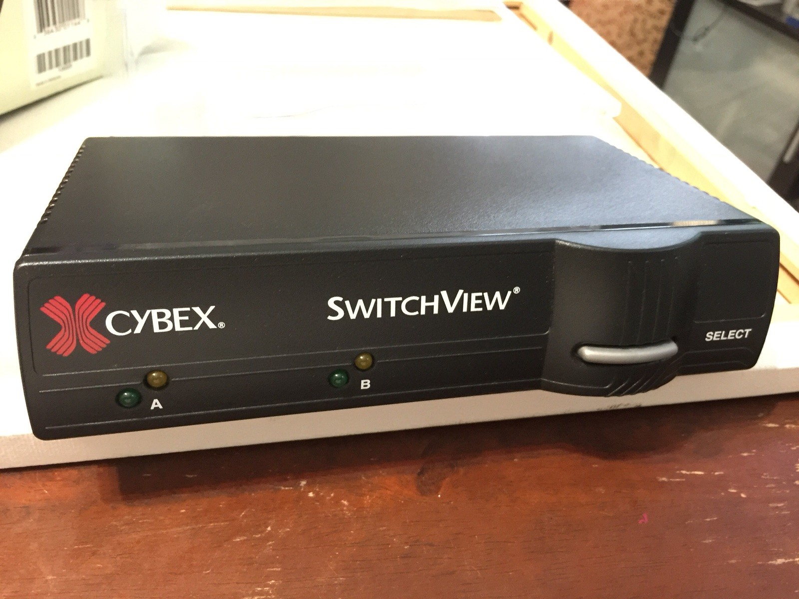 Avocent Cybex SwitchView 520-194-004 KVM Switch NO Cables. 2 port | eBay