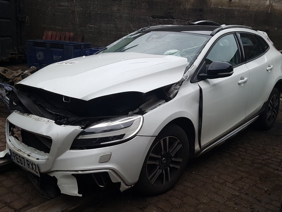 VOLVO V40 Benzin Lambdasonde/Lambdasonde 31460846 2015-2019 | eBay