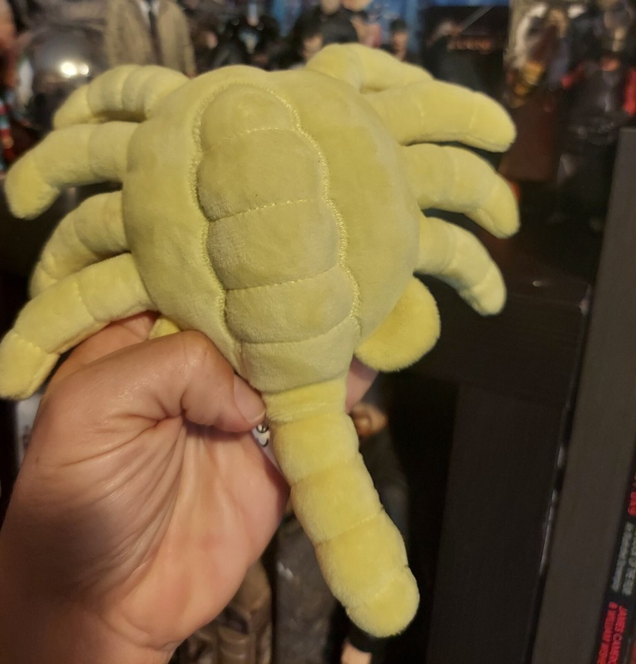 ALIENS FACEHUGGER plush 8" LOOTCRATE YELLOW Xenomorph ALIEN ...