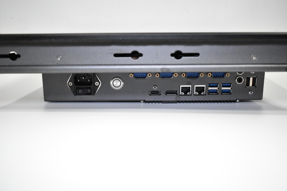 Dynics PW15PTBTMIAJDIAW76SM3-USBWT industrial panel-mount computer ...
