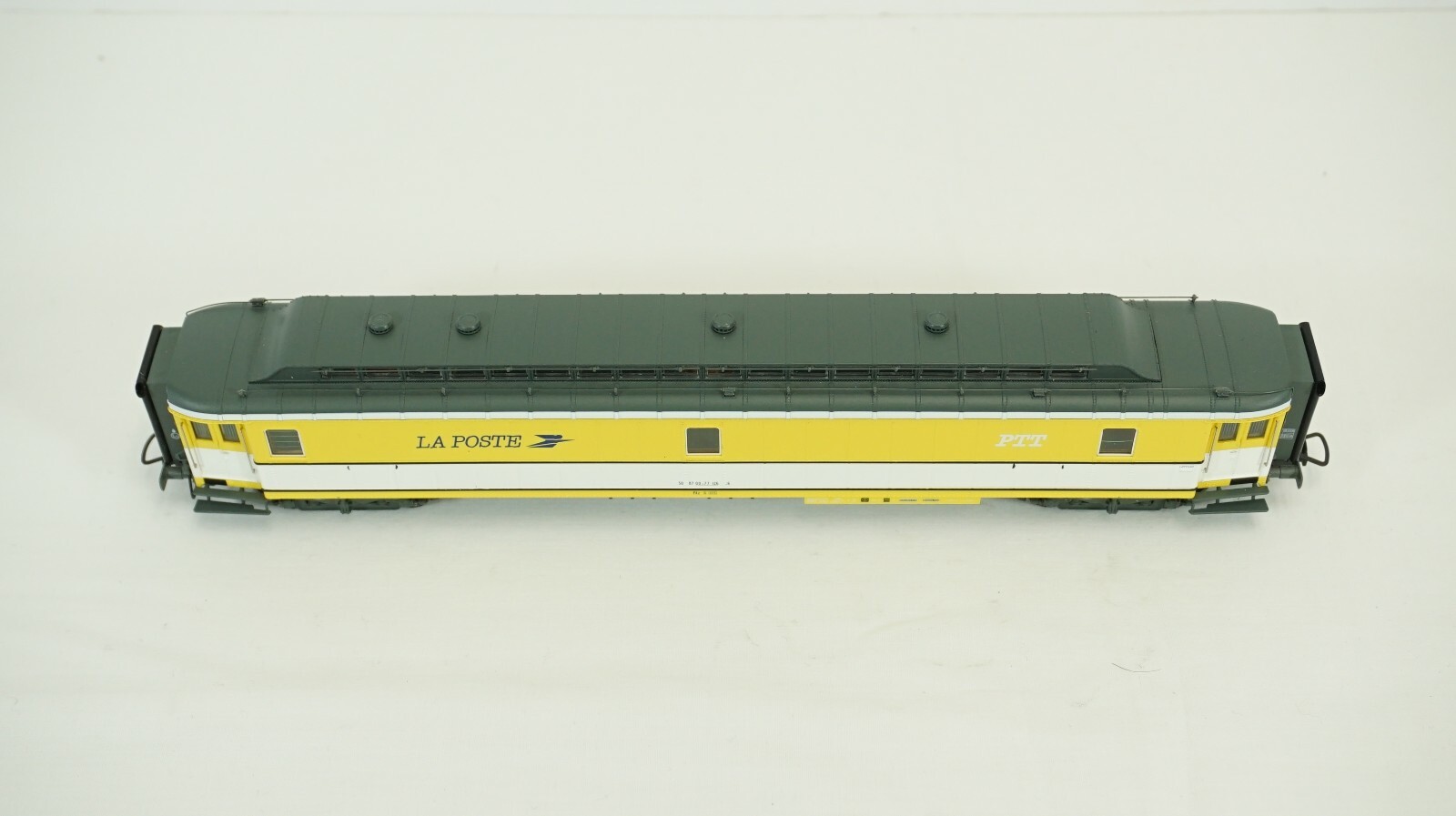 LS Models HO Scale SNCF French Railway Postal Passenger Car Item 40 414 ...