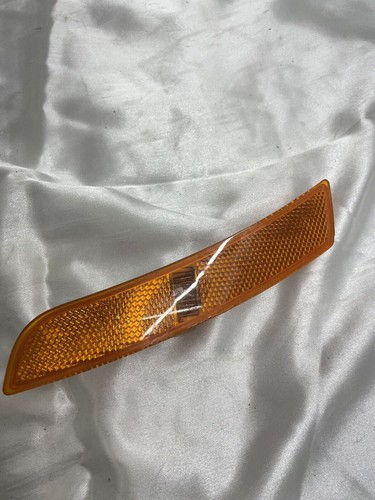 2016 - 2024 CHEVROLET CAMARO FRONT RIGHT SIDE MARKER LIGHT LAMP OEM ...