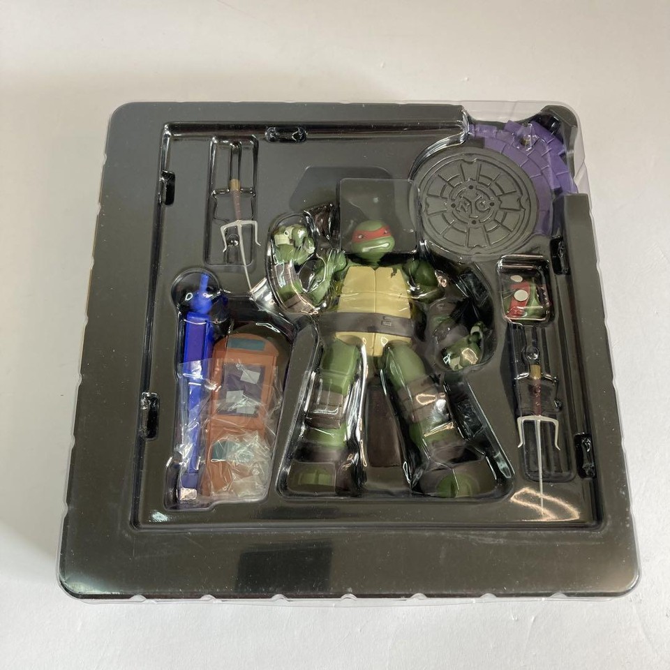 Revoltech Teenage Mutant Ninja Turtles Raphael Action Figure Kaiyodo ...