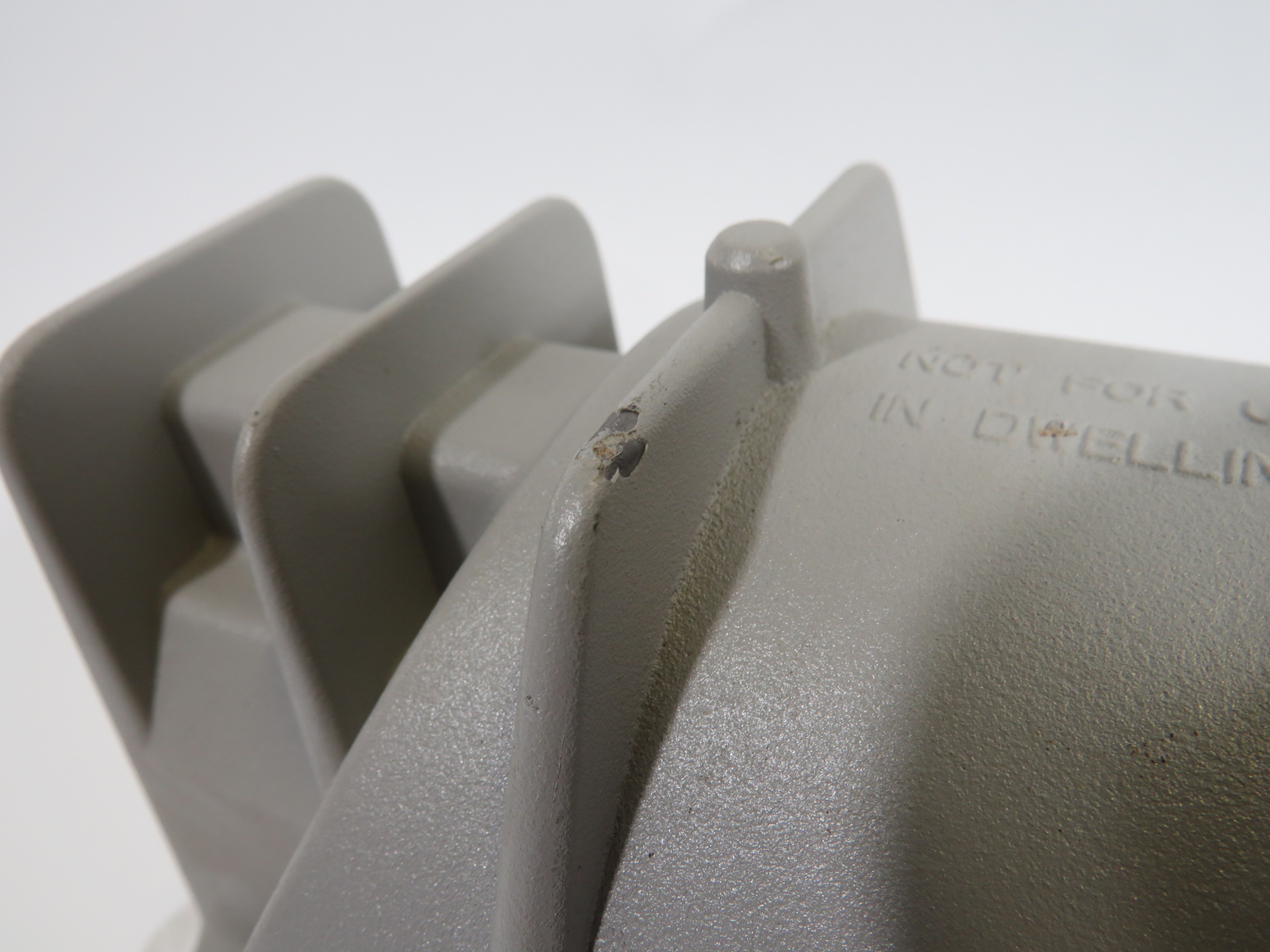 Hubbell Killark QL-500K 500W Quartz Flood Light No Lamp COSMETIC DMG ...