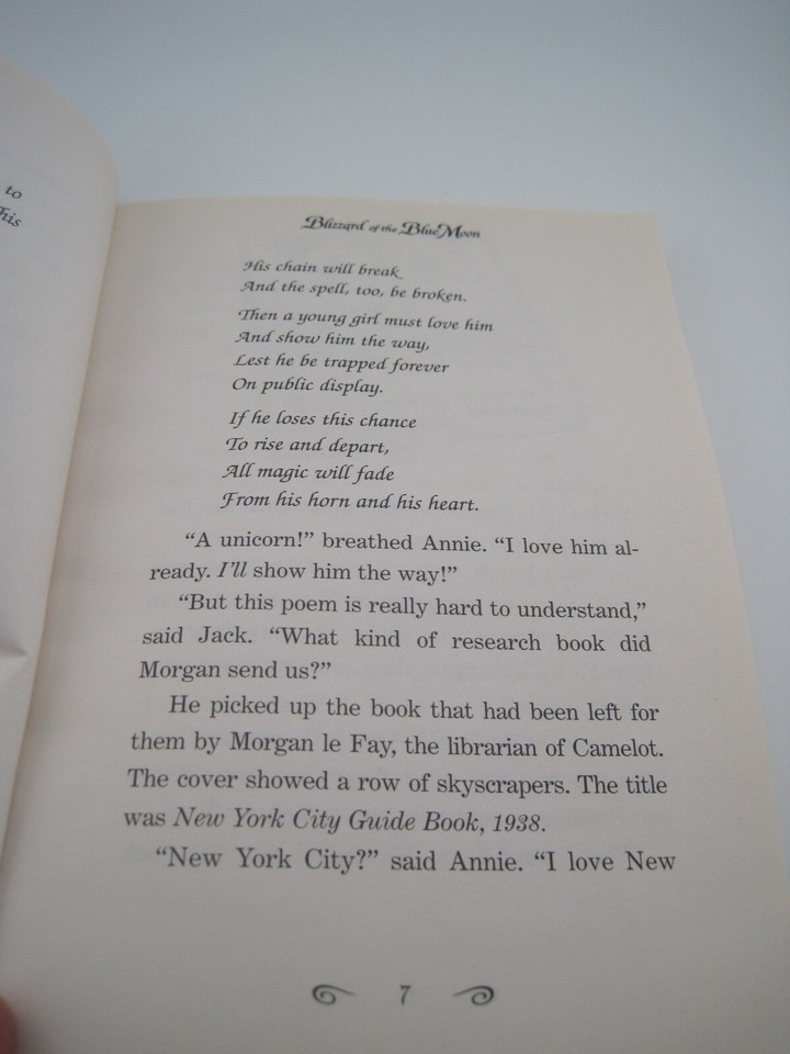 Magic Tree House: #36 A Merlin Mission: Blizzard of the Blue Moon ...