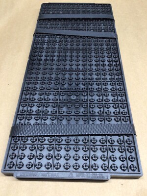 2 CHIP WAFFLE TRAYS 1N7-0303-D13 DAEWON MLF-2 3X3 #4005F272 | eBay