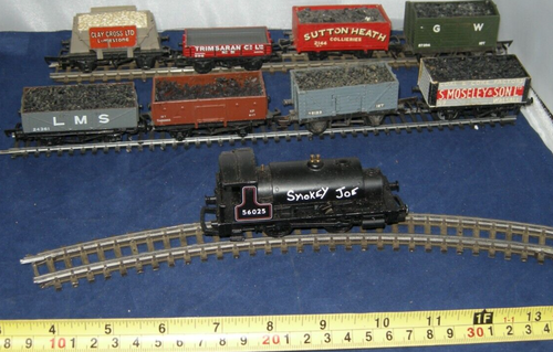 VINTAGE HORNBY 00 GAUGE, SMOKEY JOE TANK ENGINE, 6 COAL, I LIME.I TRUCK ...