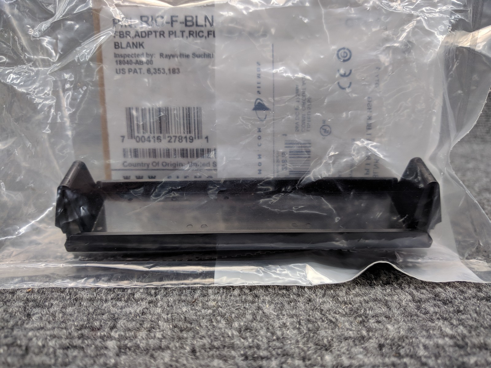 Siemon RIC-F-BLNK-01 (12 Pack) FIBER ADAPTER PLATE, BLANK, BLACK | eBay