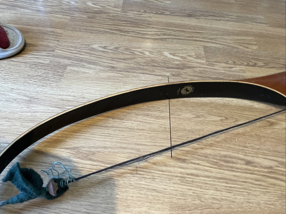 Vintage Colt Plainsman Recurve Bow USA Made 60” 48#-28” Wooden | eBay