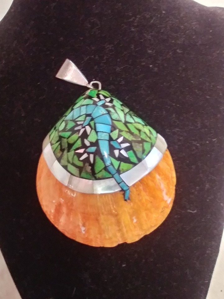 Stunning Santo Domingo Spiny Oyster Shell Turquoise Gecko Inlay Pendant ...