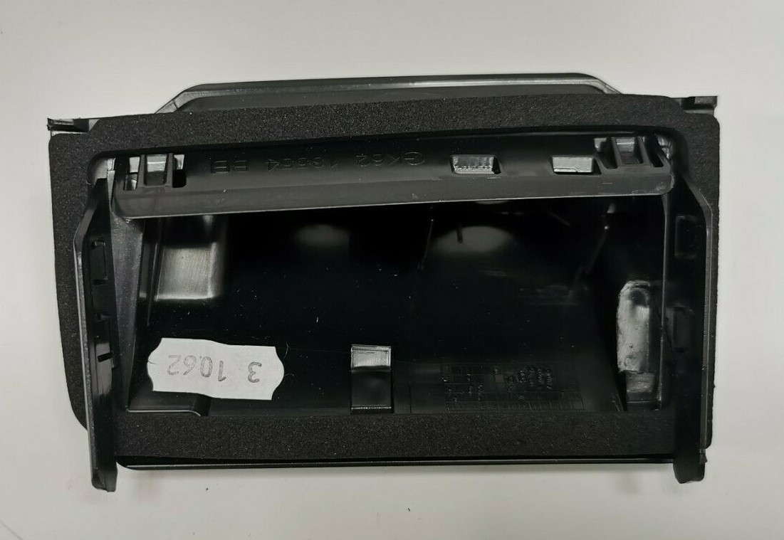 Genuine Range Rover Sport 2014+ Tailgate Rear Camera Bezel - LR077706 ...