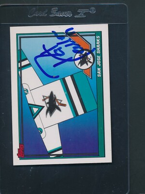 1991/92 Topps #525 Pat Falloon Sharks Signed Auto *D5052 | eBay