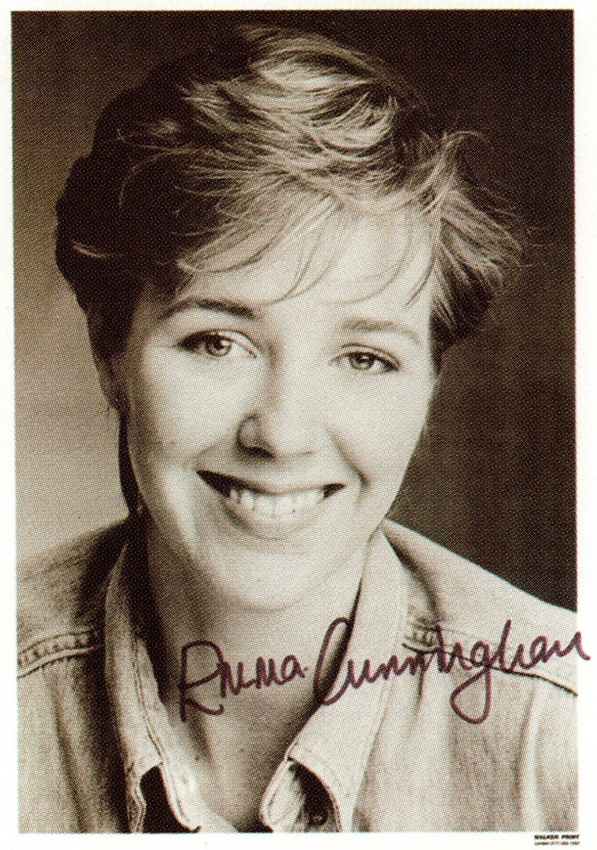 Emma Cunningham's Instagram, Twitter & Facebook on IDCrawl