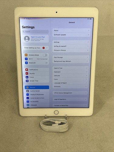 Apple iPad Air 2 32GB, Wi-Fi, 9.7in - Silver *LCD Burn* 190198161048| eBay