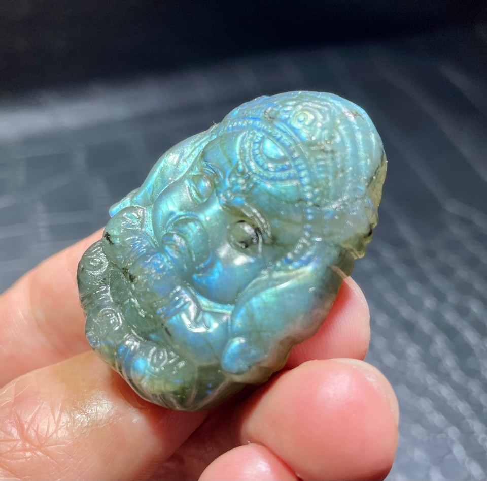 27g The naturally beautiful labradorite blue light has the energy of ...