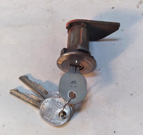 AMC AMX & Javelin Trunk Lock With Keys 70 71 72 73 74 | eBay