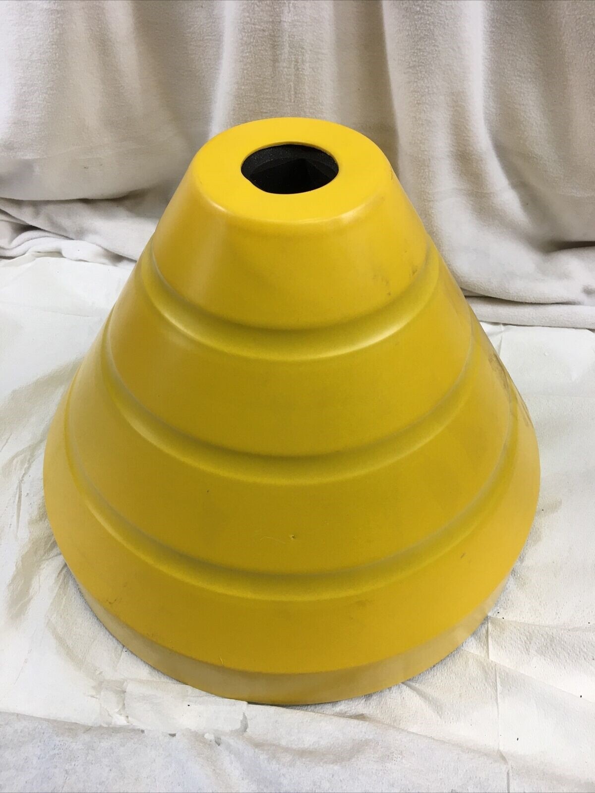 Rubberform Recycled Rubber Sign Base & Yellow Cover-SB-RF-SGBS70C-1-3/4 ...