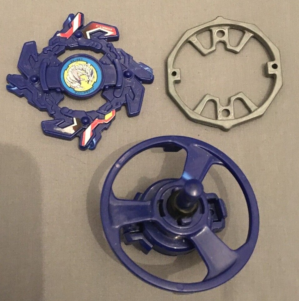 BEYBLADE PLASTIC GEN TAKARA GENUINE USED BEYBLADES ACCESSORIES HASBRO ...