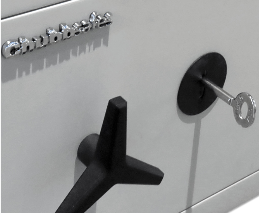 CHUBBSAFES Homevault S2 Burglary Resistant Safe 4,000 Rated 55 key ...