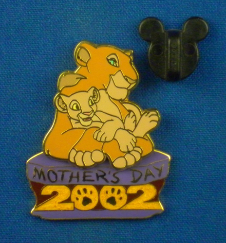 The Lion King Nala and Sarafina Hug WDW Mother's Day 2002 LE Disney Pin ...