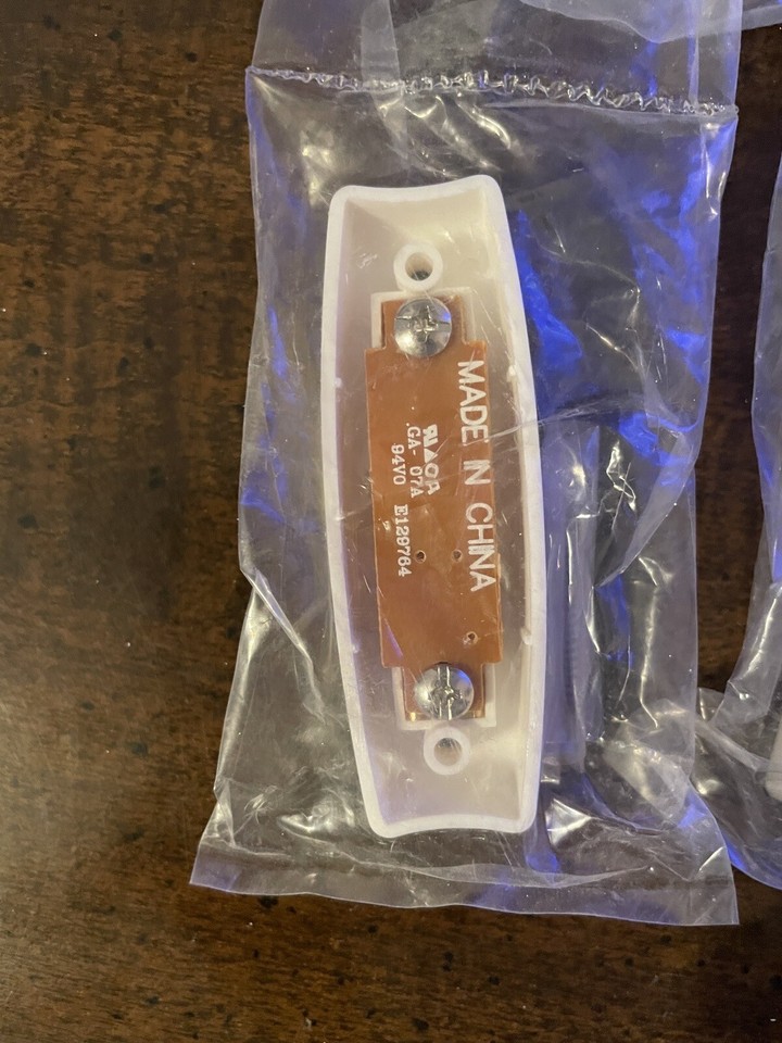 NEW: 4Pack Nutone Lighted White Pushbutton Doorbell Button WIRED ...