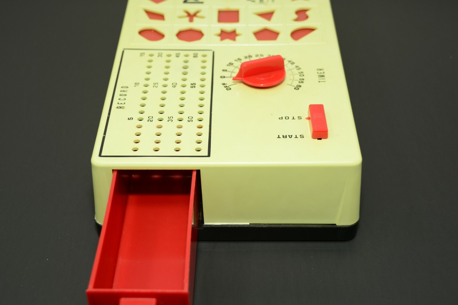 Vintage Game Perfection Reed Toys Inc. Incomplete Missing Pieces Board ...