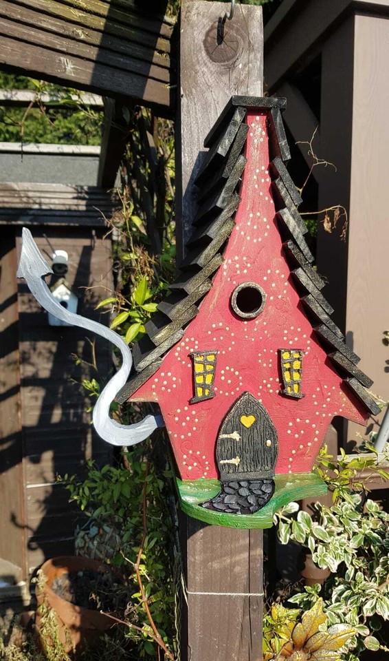 Quirky Bird box Nesting box | eBay UK