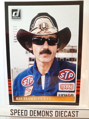 2018 Panini Nascar Richard Petty Trading Card #104 Gold Chrome 151/499 ...